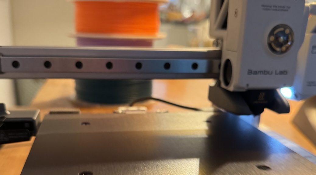 Bambu Lab A1 mini im Test - 3D-Drucker mit 4 Farben - digitalvd.de