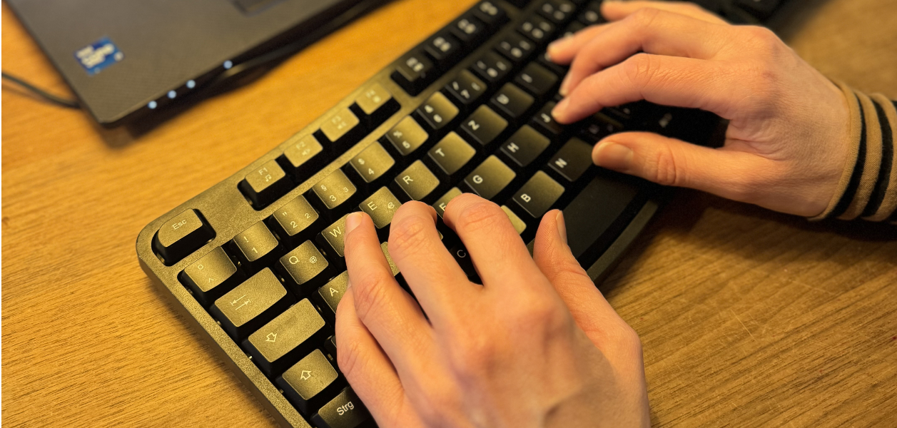 Hama Vertikalmaus und Tastatur im Test - für das ergonomische Büro ...